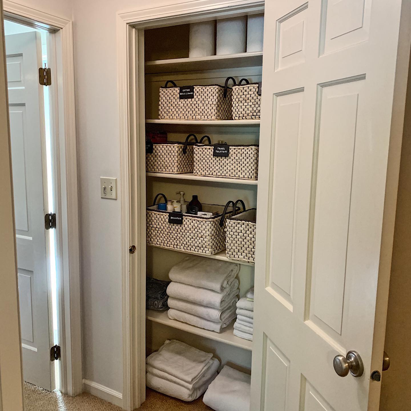37 Linen Closet Organization Ideas to Transform Your Space in 2025 ...