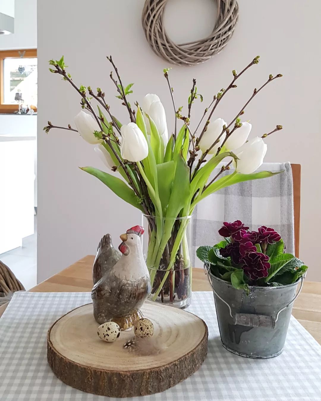 30 Fresh Farmhouse Easter Decor Ideas for a Chic 2025 Celebration ...