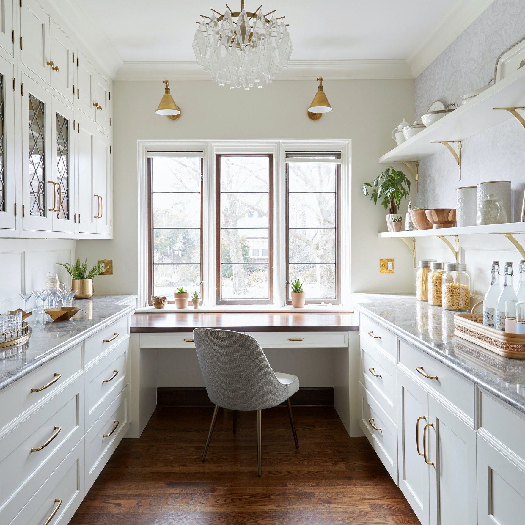 27 Chic Home Office in Dining Room Designs 2025 for Small Spaces - placeideal.com