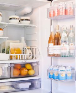35 Small Fridge Organization Hacks for 2025: Maximize Your Space ...