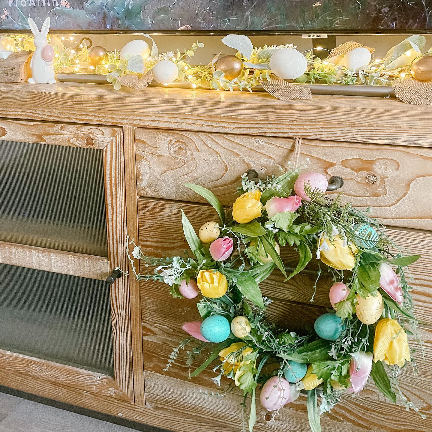 30 Fresh Farmhouse Easter Decor Ideas for a Chic 2025 Celebration ...