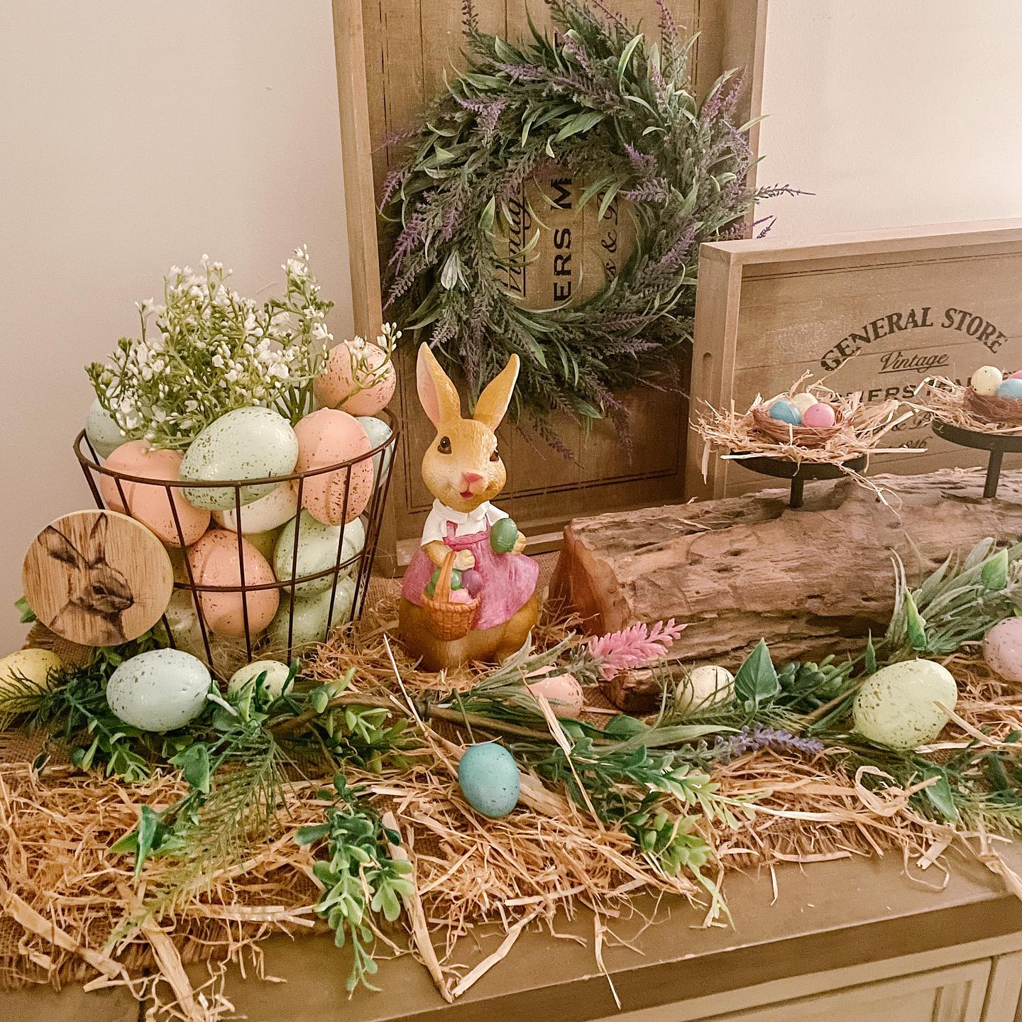 30 Fresh Farmhouse Easter Decor Ideas for a Chic 2025 Celebration ...