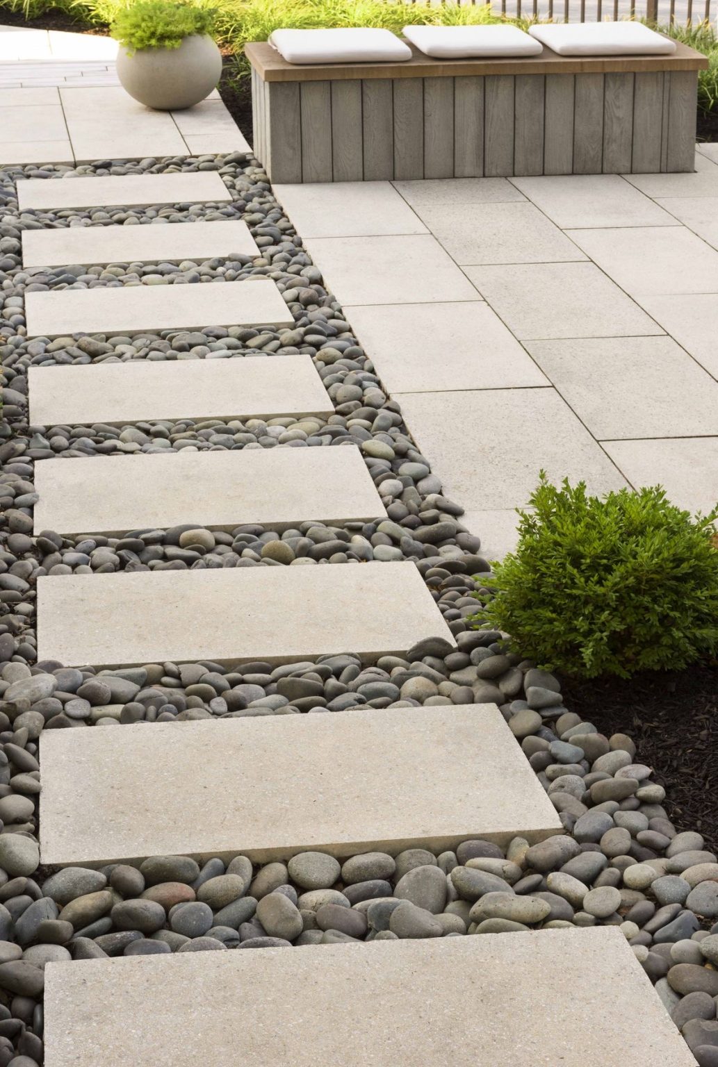 Explore 57 Front Walkway Ideas 2025: Transform Your Home Entryway ...