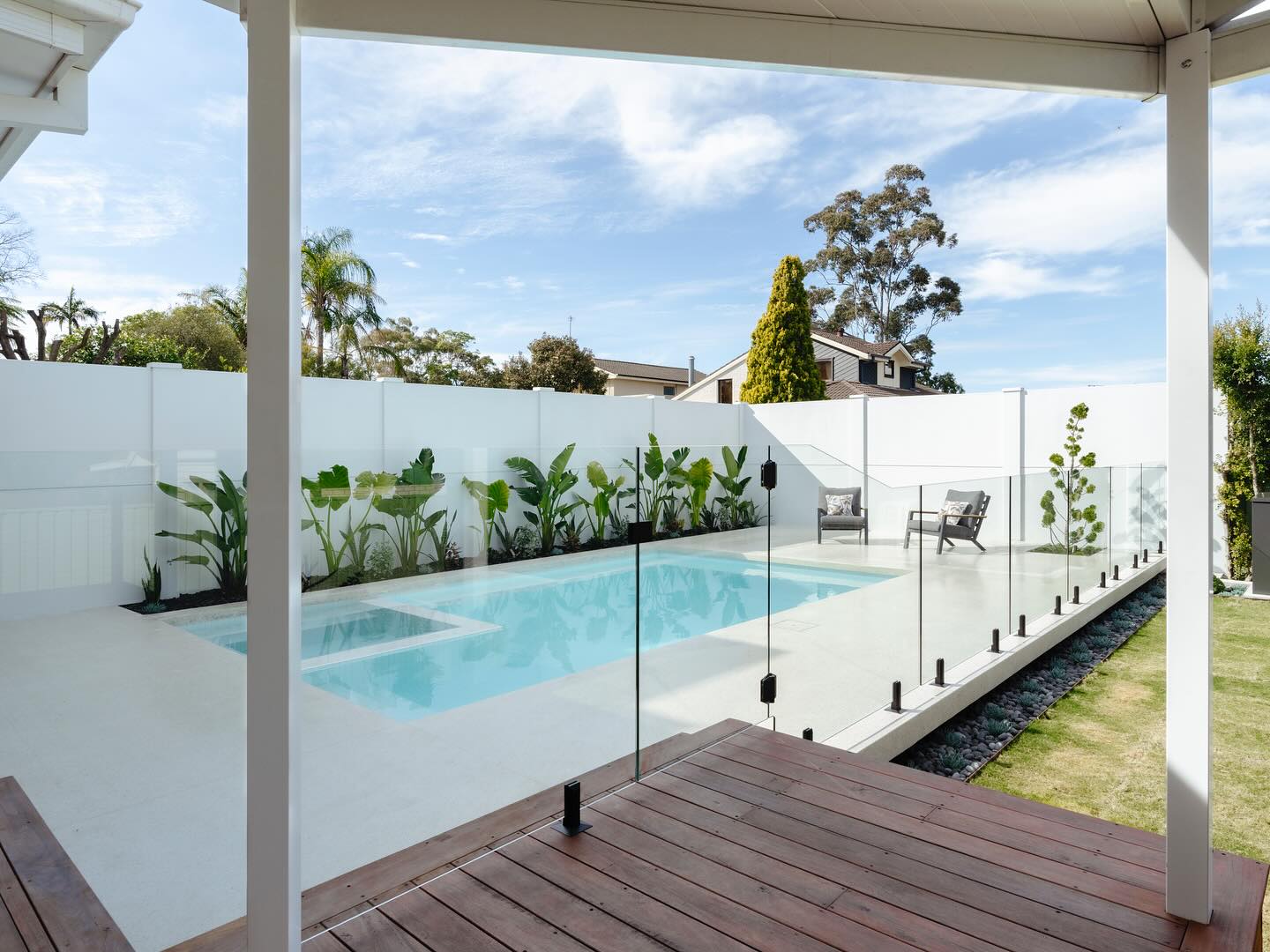 Top 25 Pool Fence Ideas 2025: Modern Safety & Style for Your Backyard ...