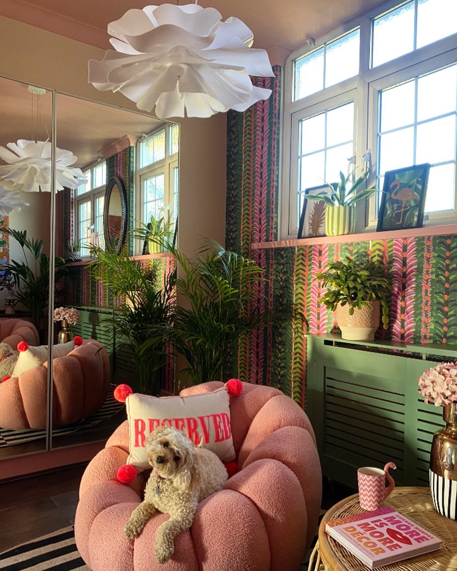 Explore 28 Pink Chair Styles 2025: Chic Comfort Meets Modern Decor ...