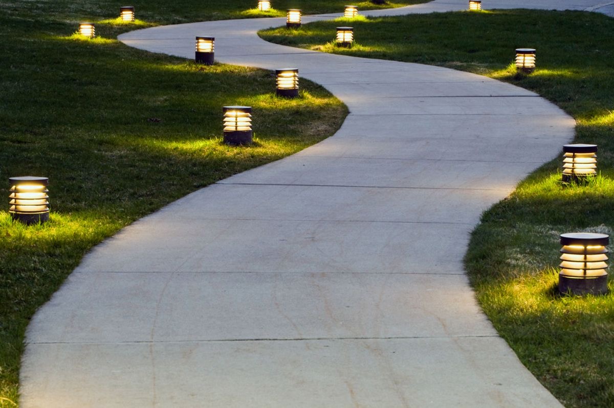 Top 31 Walkway Lights 2025 - Trendy Outdoor Illumination Ideas ...