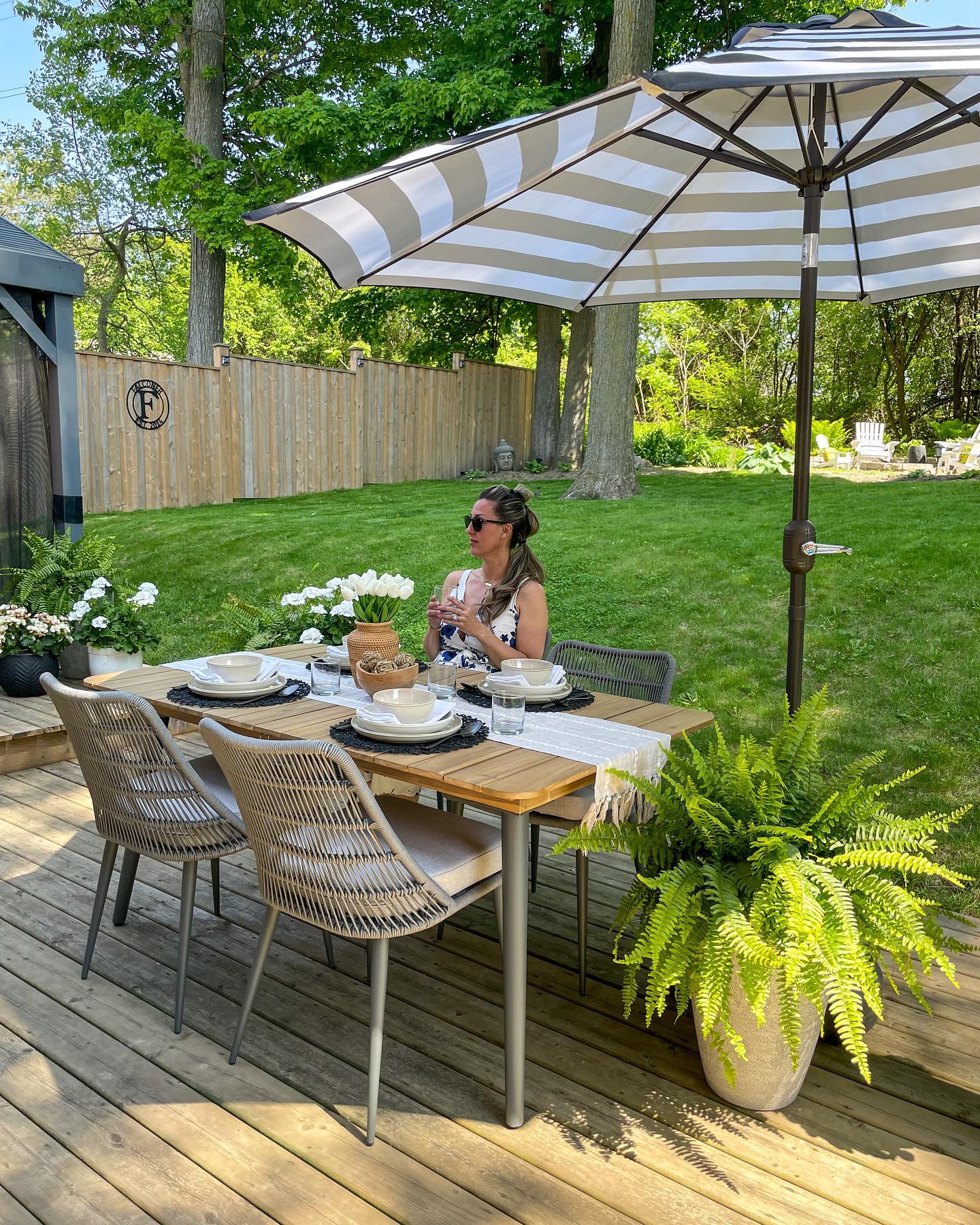 Top 31 Patio Table Styles 2025 - Modern Outdoor Dining Inspiration ...