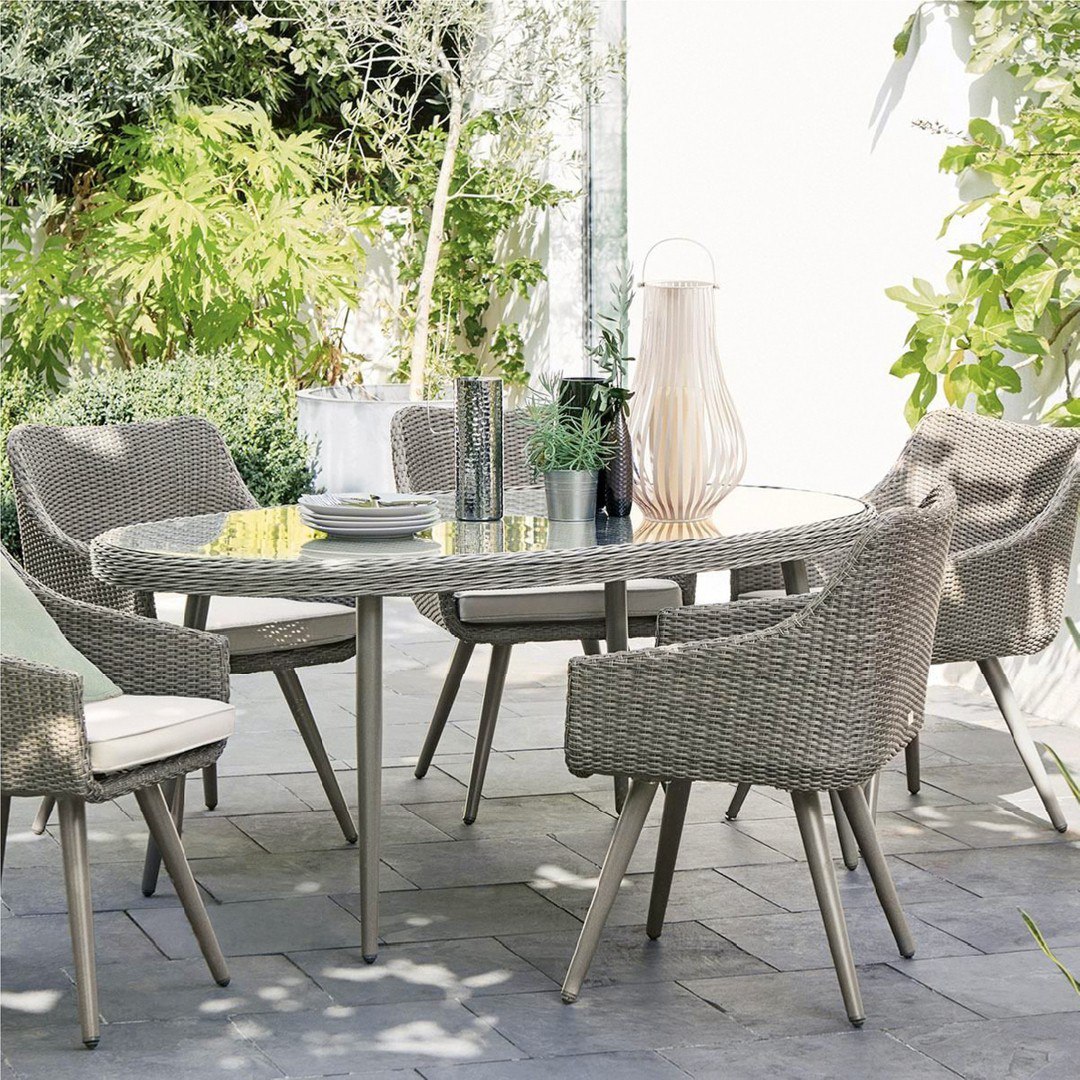 Top 31 Patio Table Styles 2025 - Modern Outdoor Dining Inspiration ...