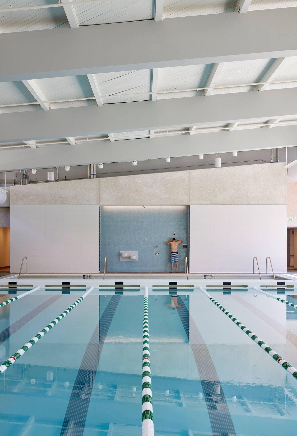 28 Swimming Pool Ideas 2025: Dive Into Modern Home Pool Trends ...