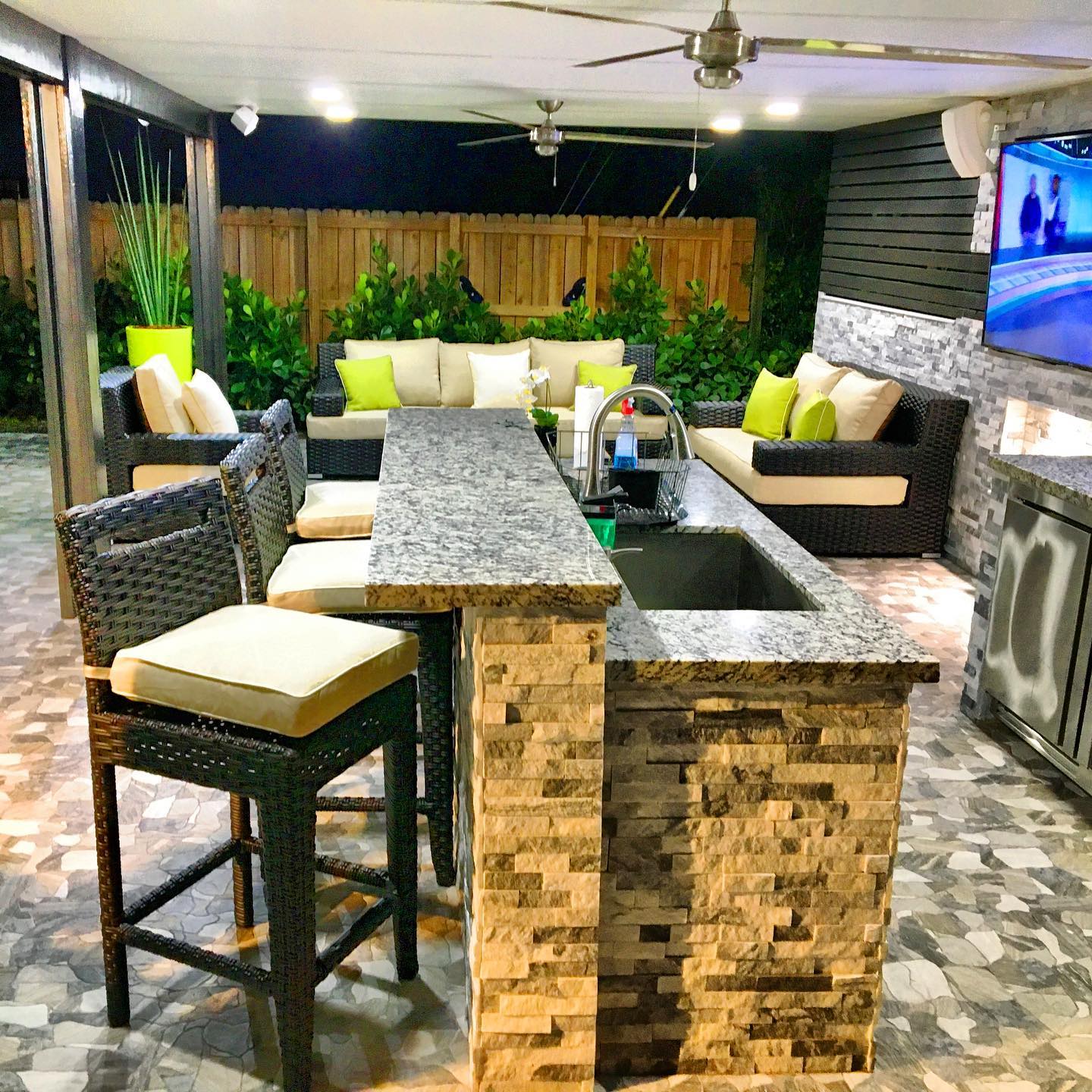 Top 30 Outdoor Patio Bar Ideas 2025 – Transform Your Backyard ...