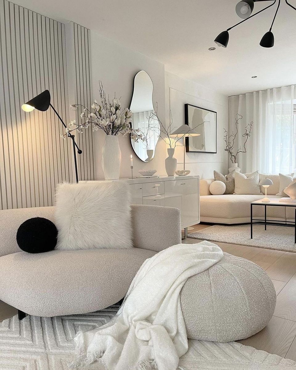 37 Top Living Room Wall Mirror Trends - Reflect Your Style - placeideal.com