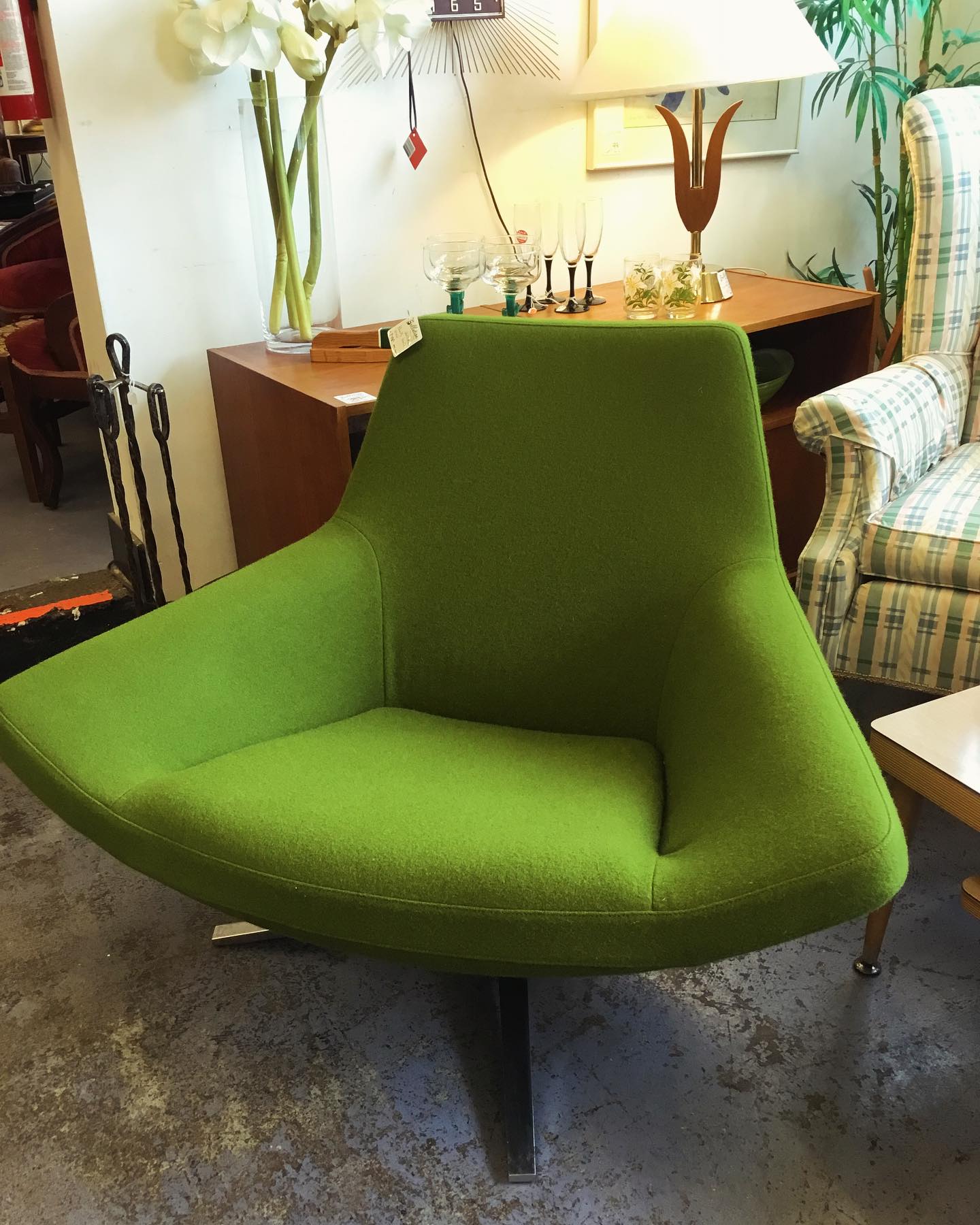 Top 29 Green Chairs 2025 - Embrace Style & Comfort in Modern Home Decor ...