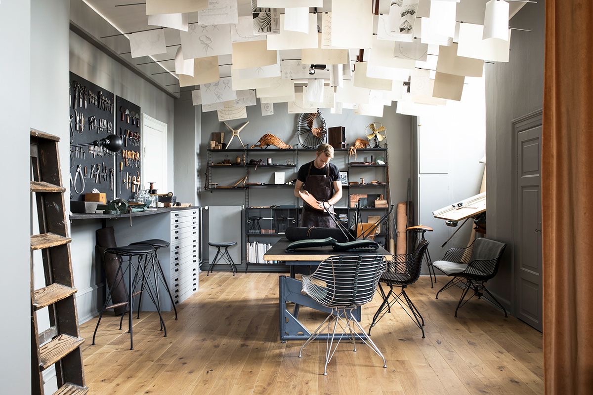 Explore 31 Innovative Workshop Chair Designs for 2025 - Trendsetting ...