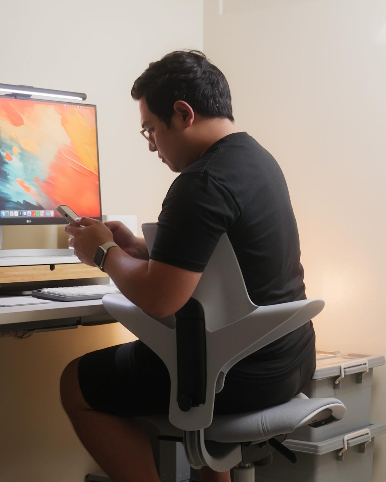 Top 32 Desk Chair Designs 2025 - Embrace Style & Comfort - placeideal.com