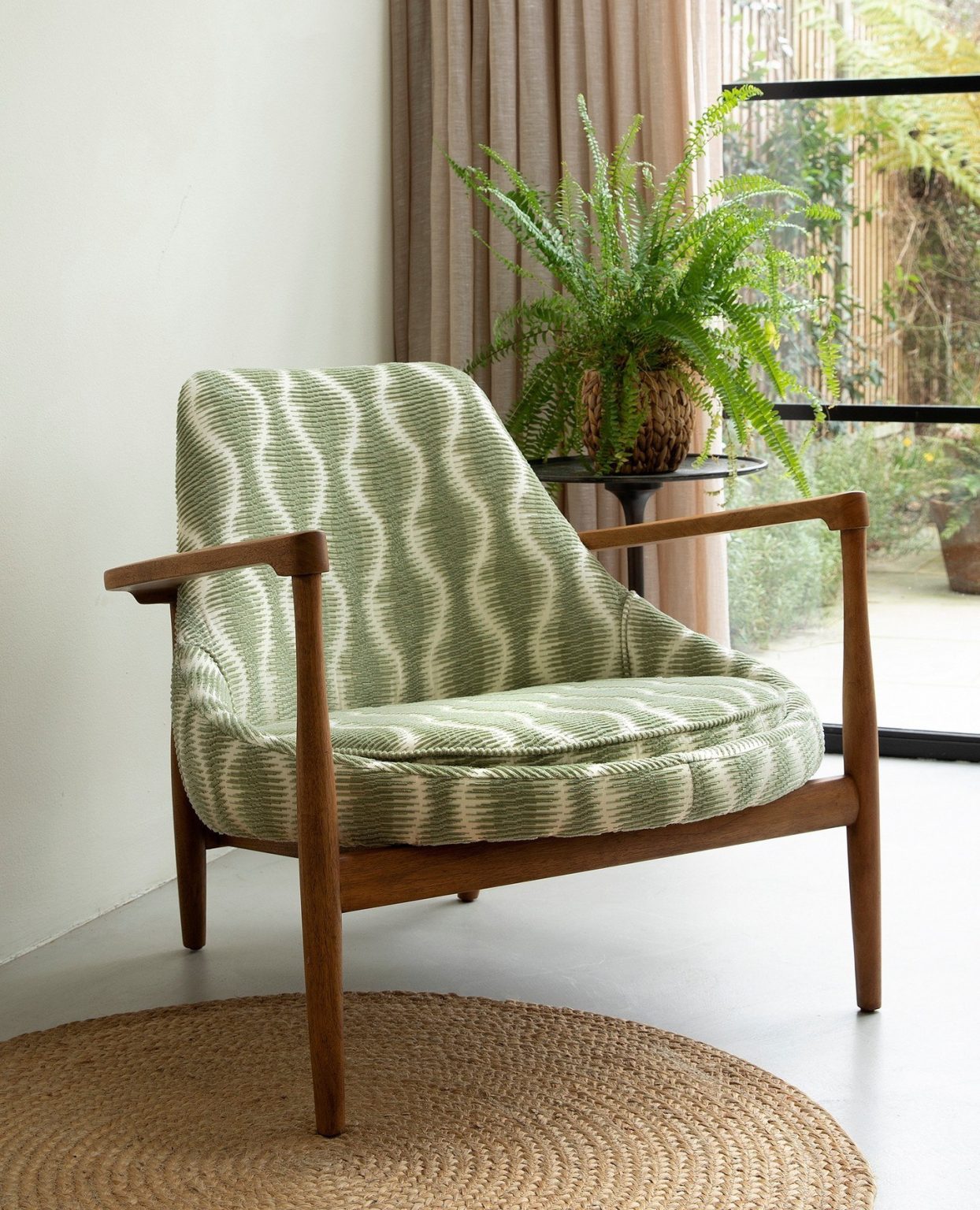 34 Arm Chair 2025 Trends: Elegant & Modern Seating Solutions ...