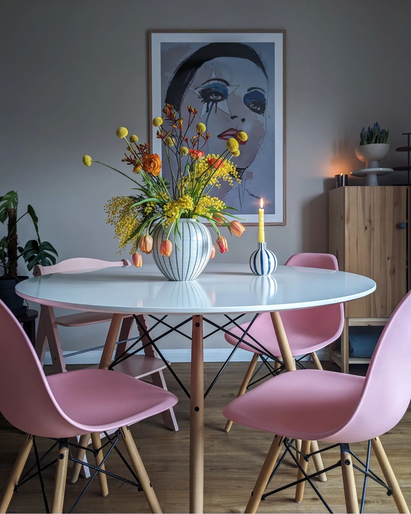 Explore 28 Pink Chair Styles 2025: Chic Comfort Meets Modern Decor ...