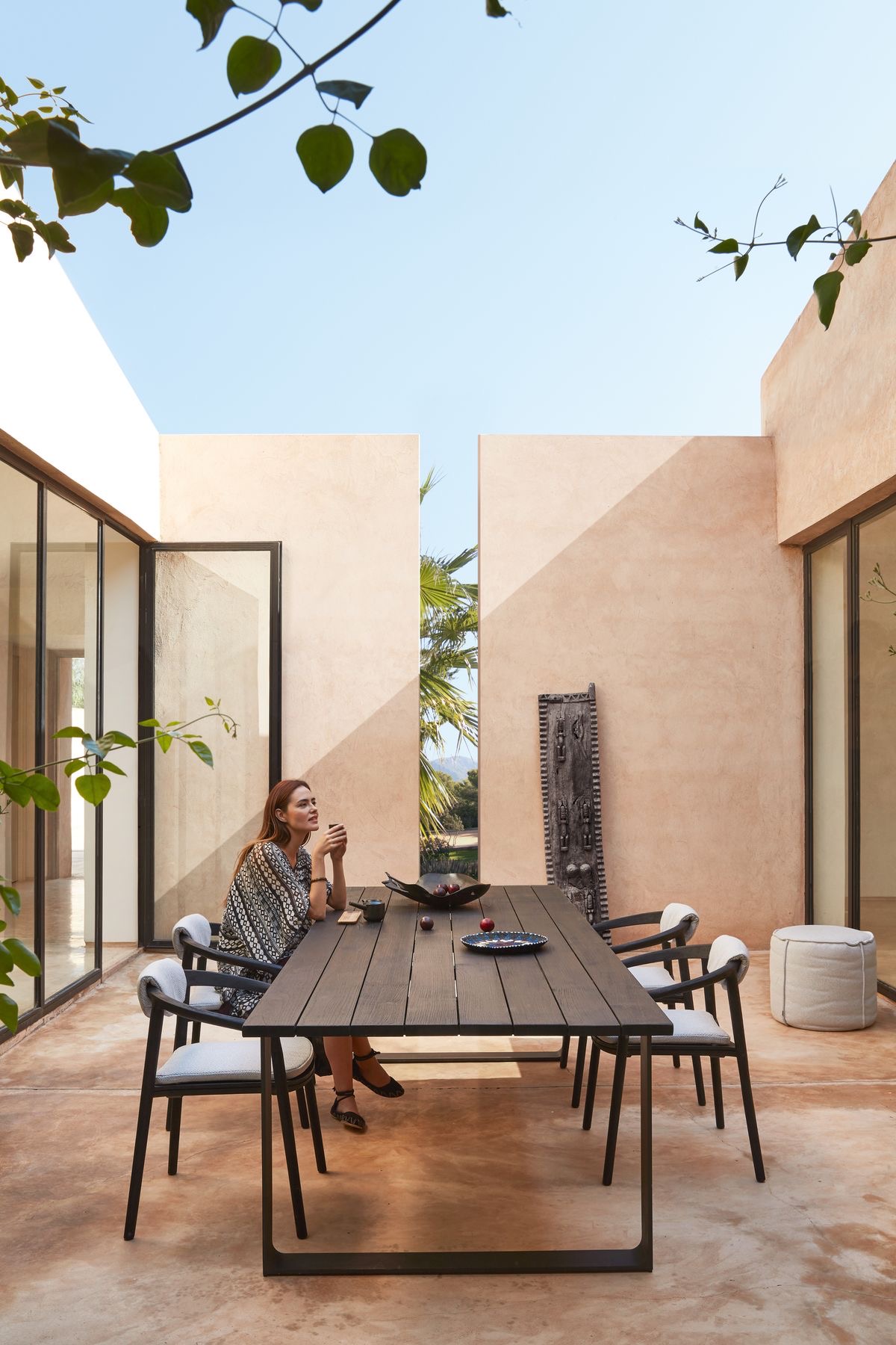 Top 31 Patio Table Styles 2025 - Modern Outdoor Dining Inspiration ...