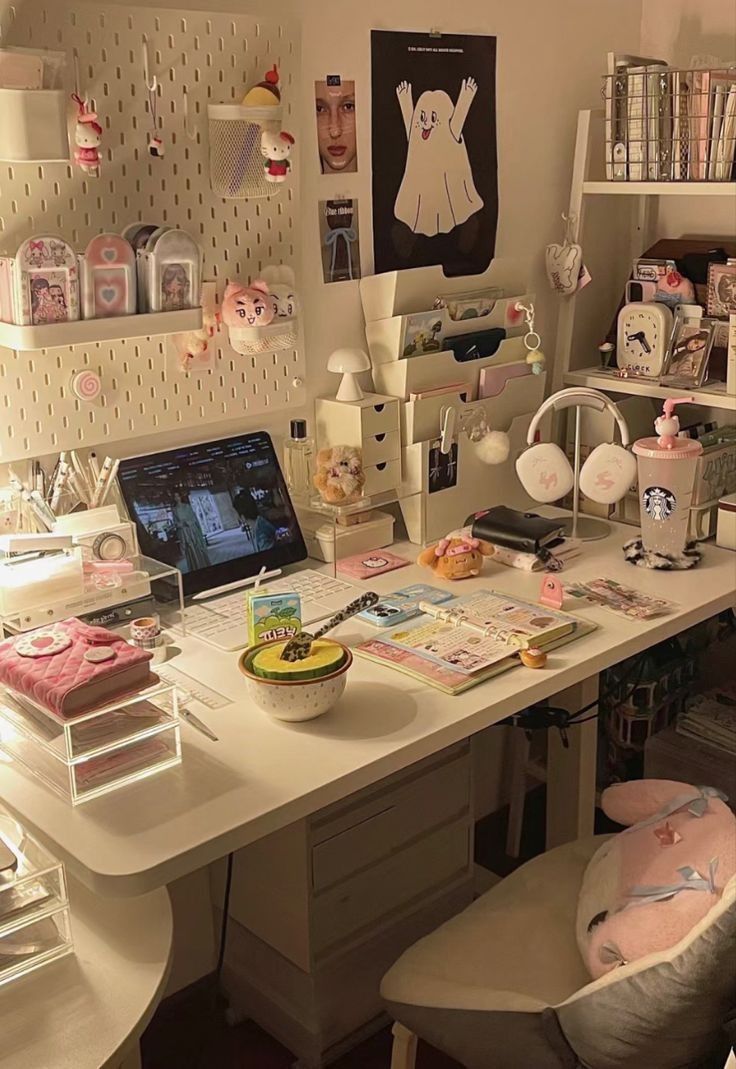 34 School Desk Designs: Inspire Learning with Style - placeideal.com