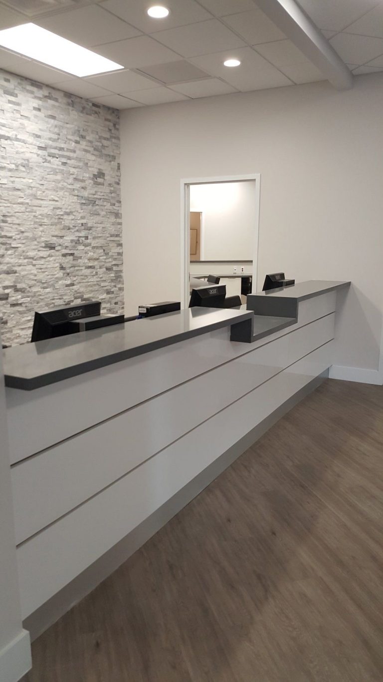 Discover 39 Trendsetting Reception Desk Designs - placeideal.com