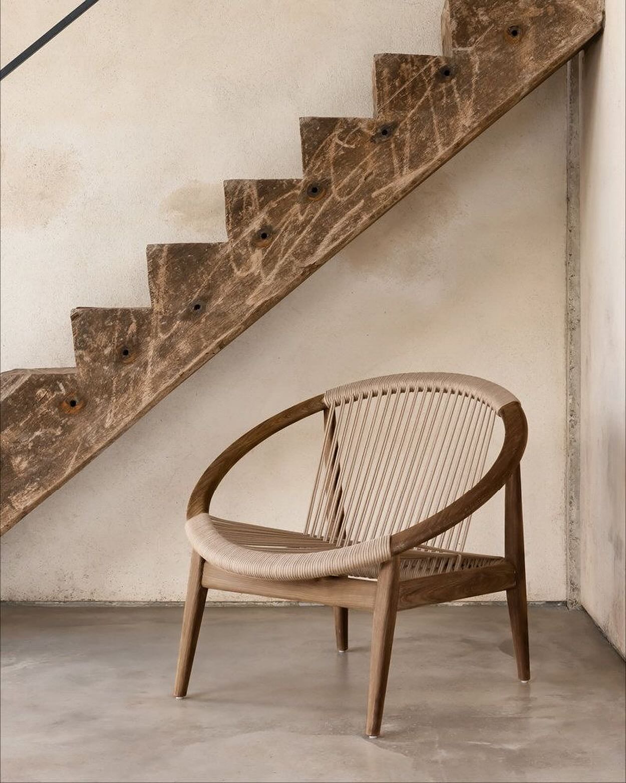 Discover 33 Wooden Chair Designs for 2025: Timeless Elegance Meets ...