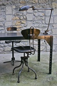 Explore 31 Innovative Workshop Chair Designs for 2025 - Trendsetting ...