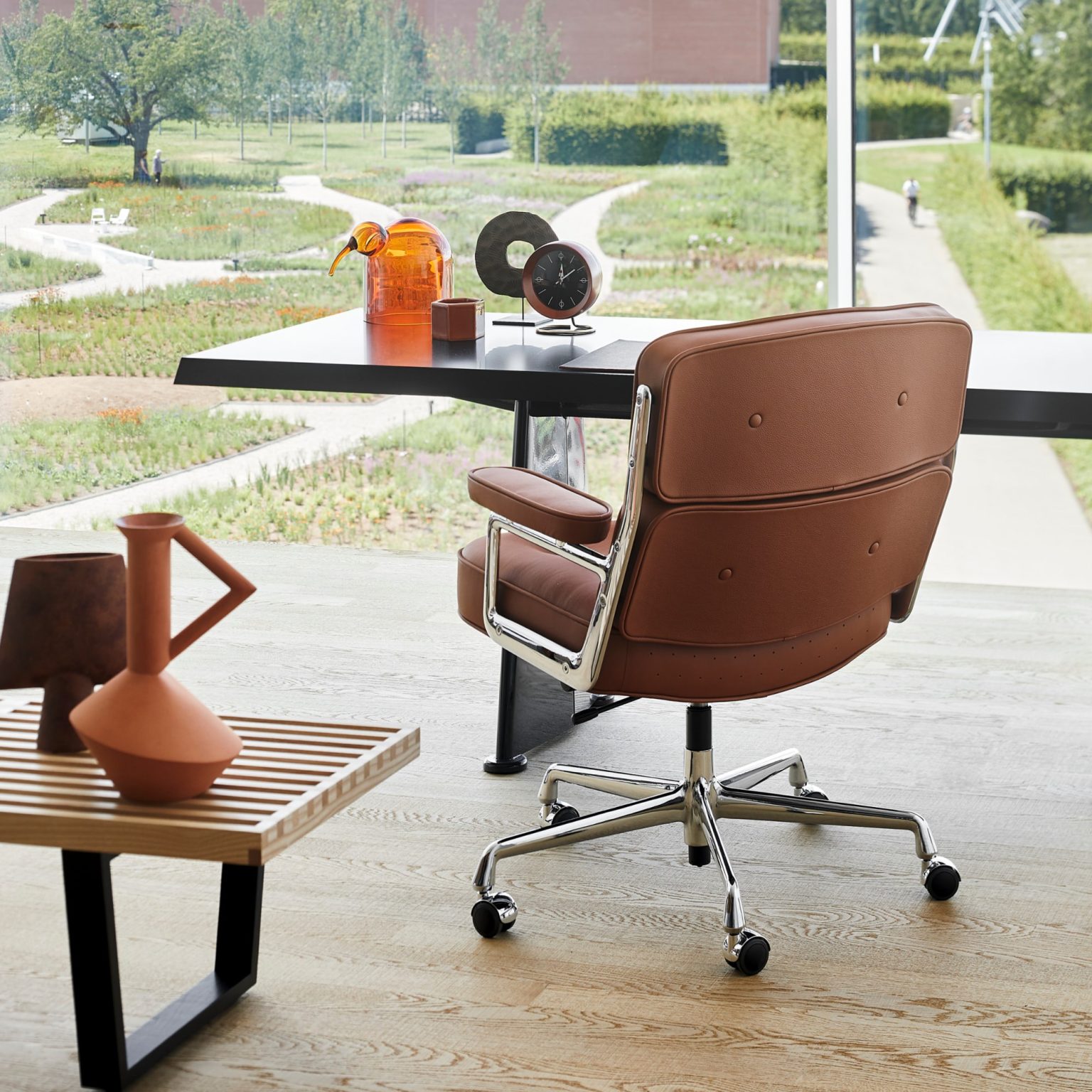 Top 32 Desk Chair Designs 2025 - Embrace Style & Comfort - placeideal.com