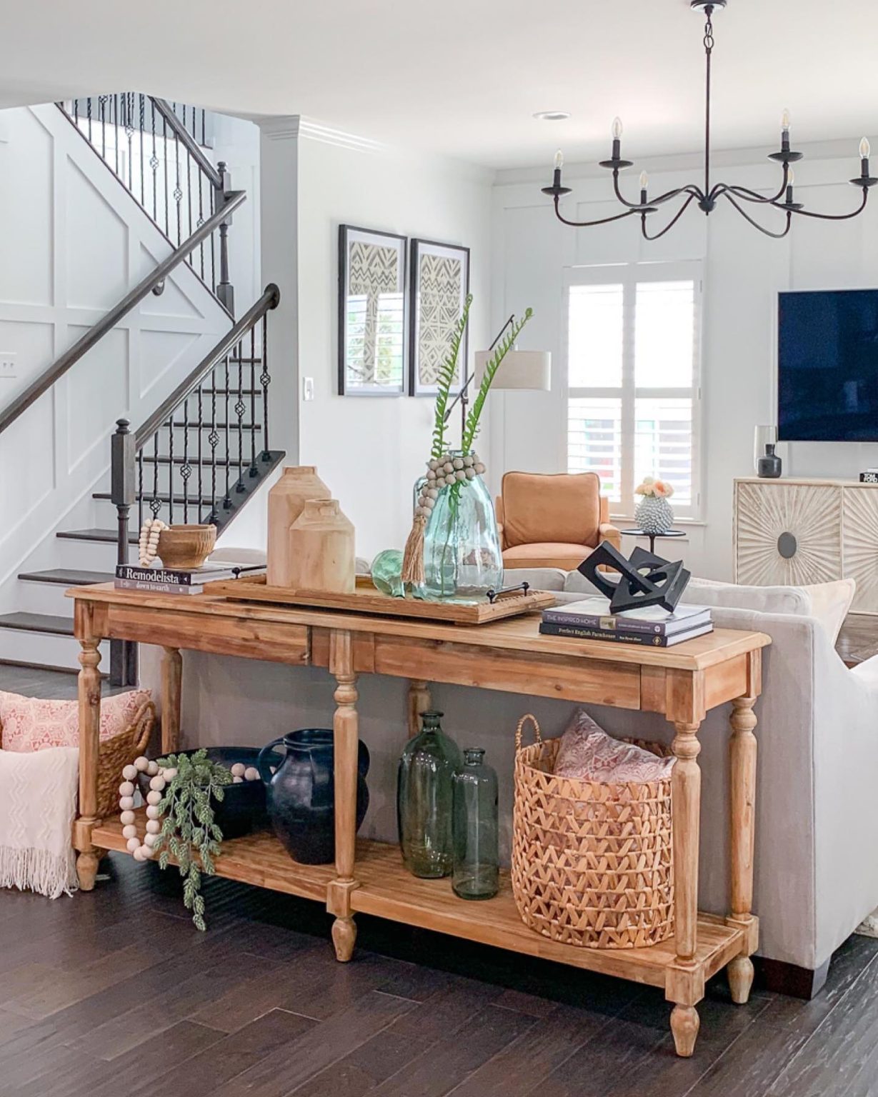 29 Sofa Table Decor Ideas to Transform Your Living Space Elegantly ...