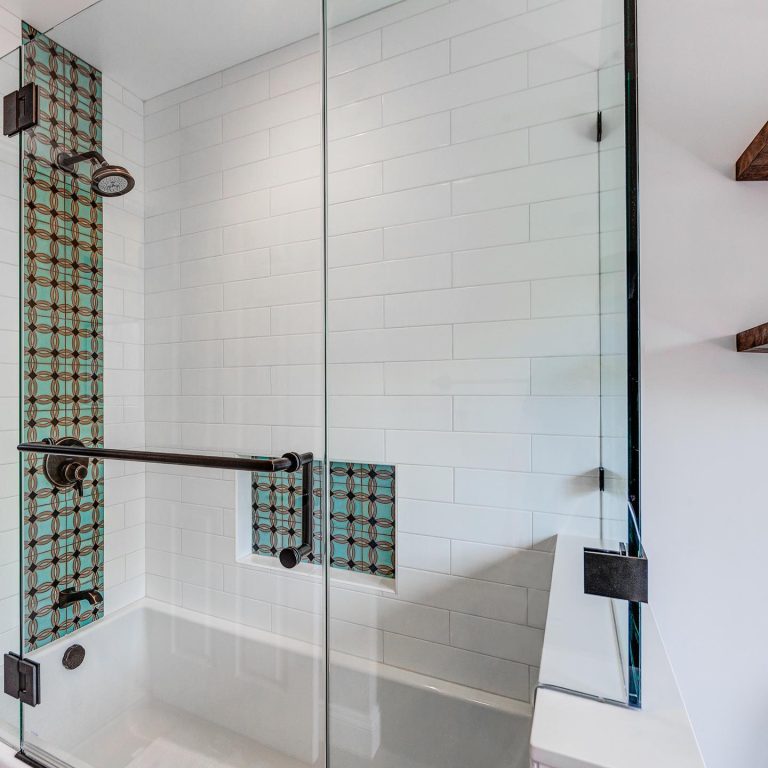 Unique Shower Tile Designs: 43 Inspirational Ideas for Your Bathroom ...