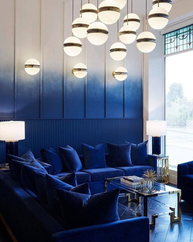 39 Inspiring Blue Sofa Living Room Ideas for a Chic Home - placeideal.com