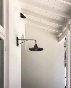 38 Outdoor Wall Lights: Enchanting Designs for Every Style - placeideal.com