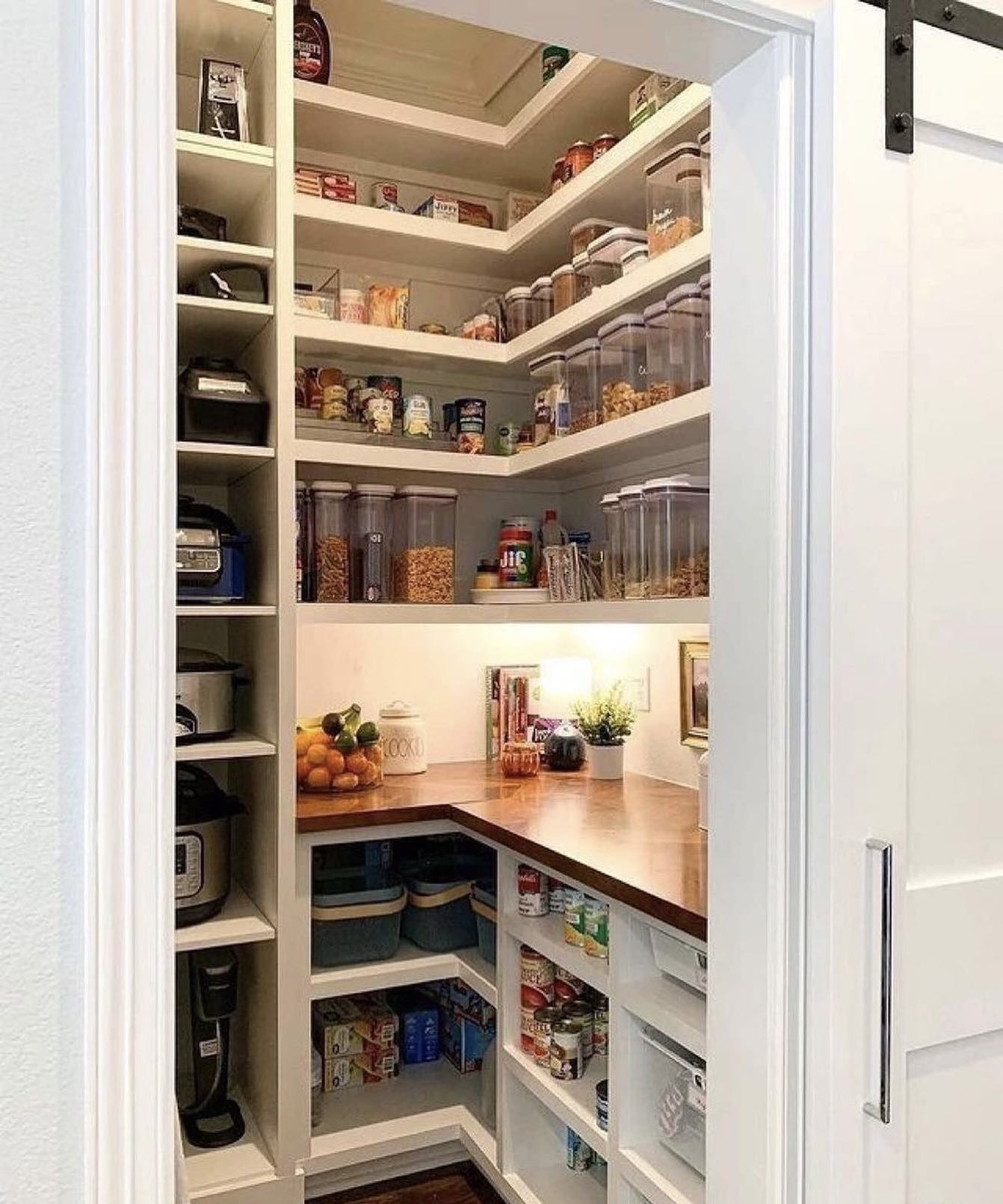 32 Pantry Shelving Ideas for Efficient & Stylish Storage Solutions ...