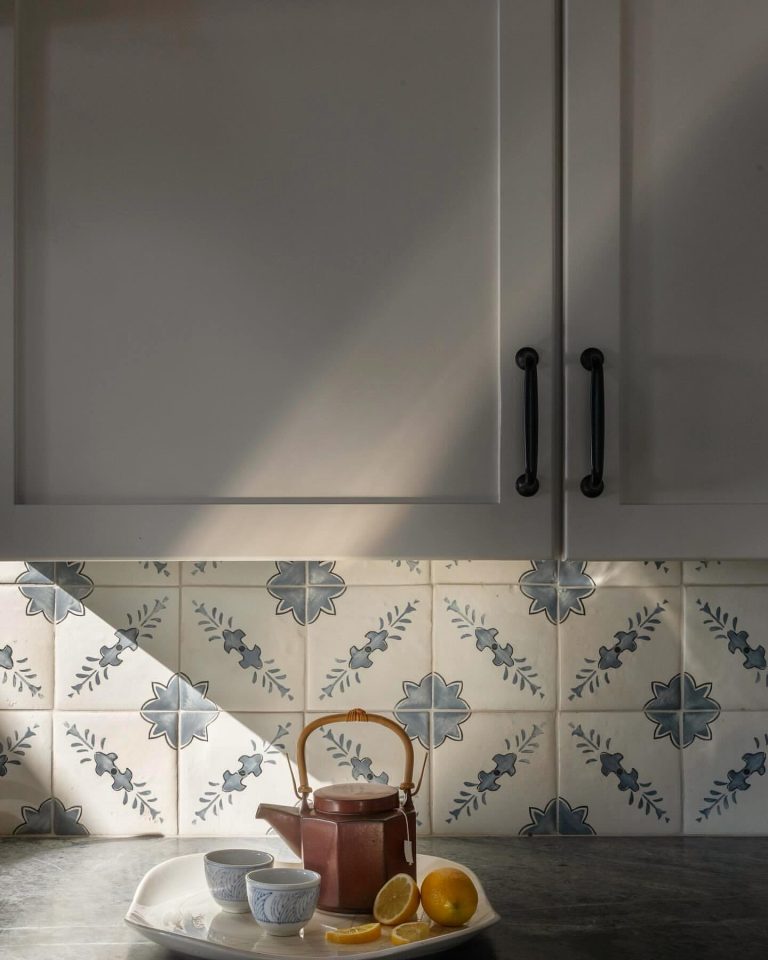 30 Kitchen Tile Ideas to Revamp Your Cooking Space in Style ...