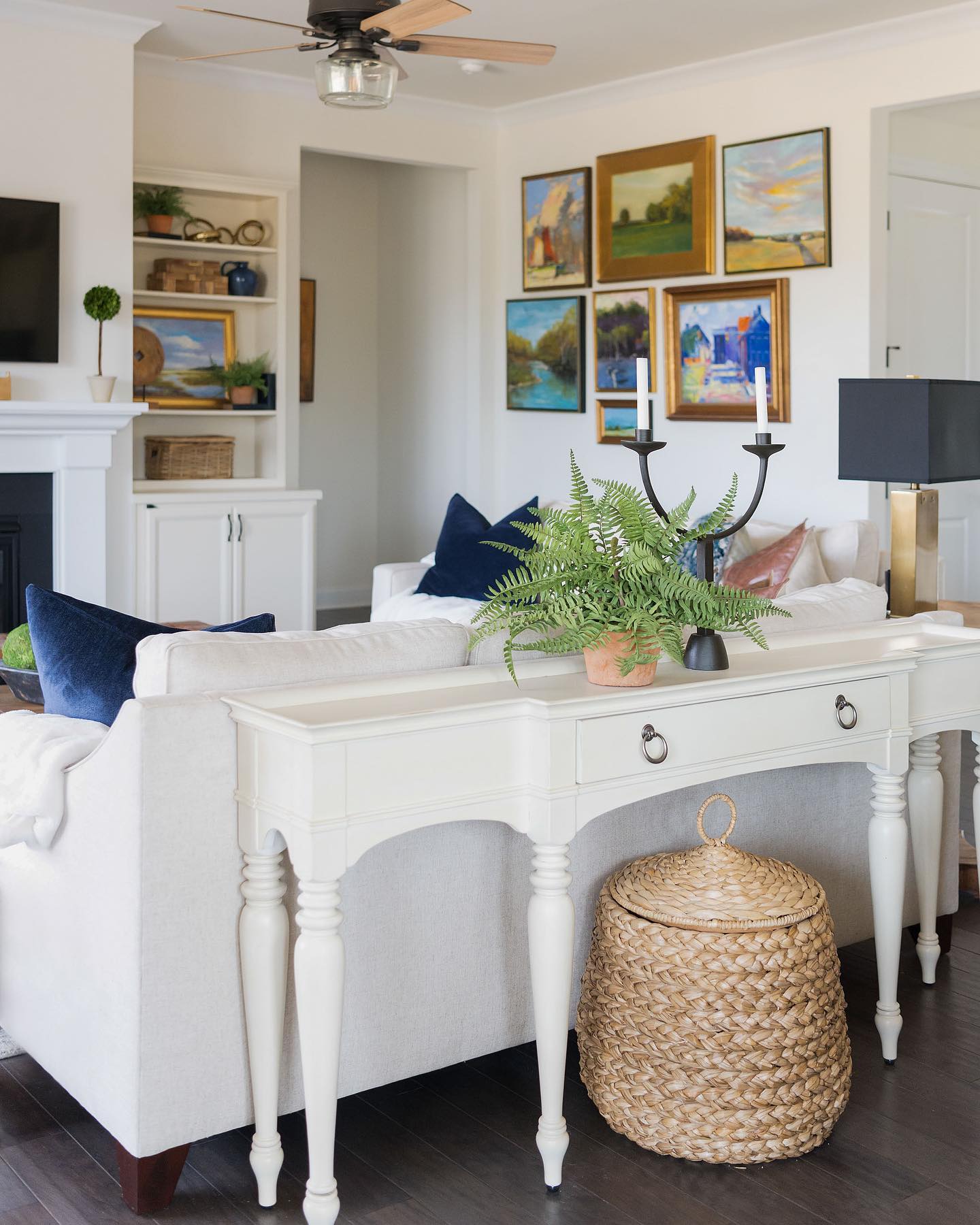 29 Sofa Table Decor Ideas to Transform Your Living Space Elegantly ...