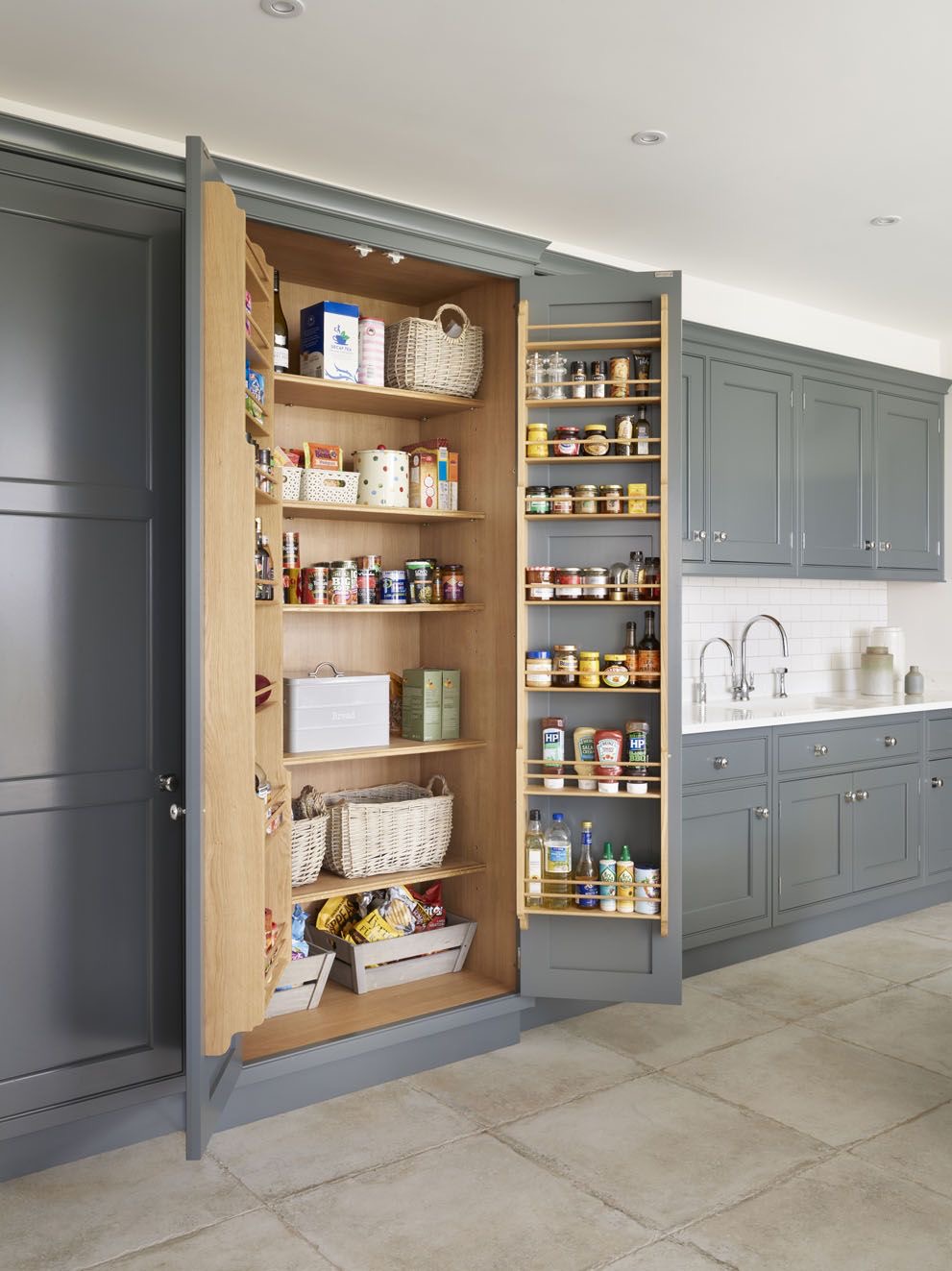 31 Small Pantry Ideas to Maximize Your Kitchen Space Efficiently ...