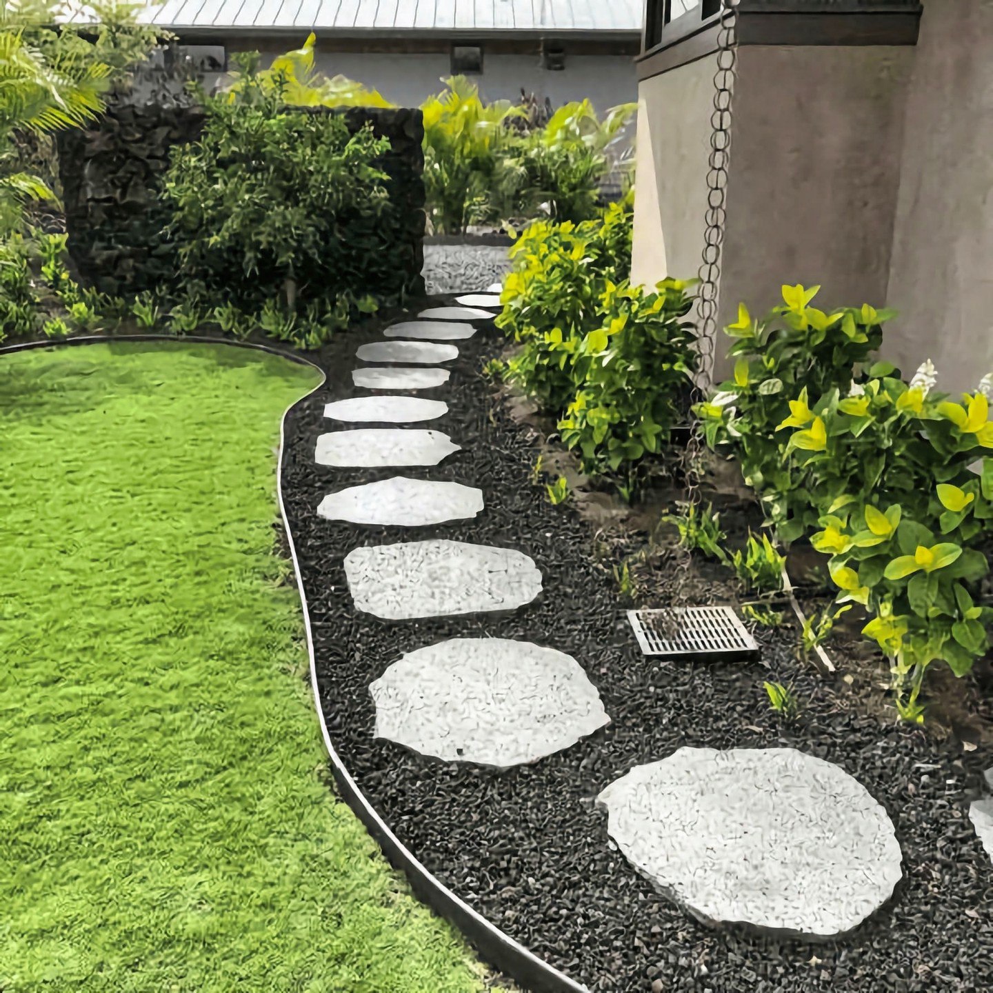 Elevate Your Yard: 31 Stepping Stone Walkway Designs for Every Style ...