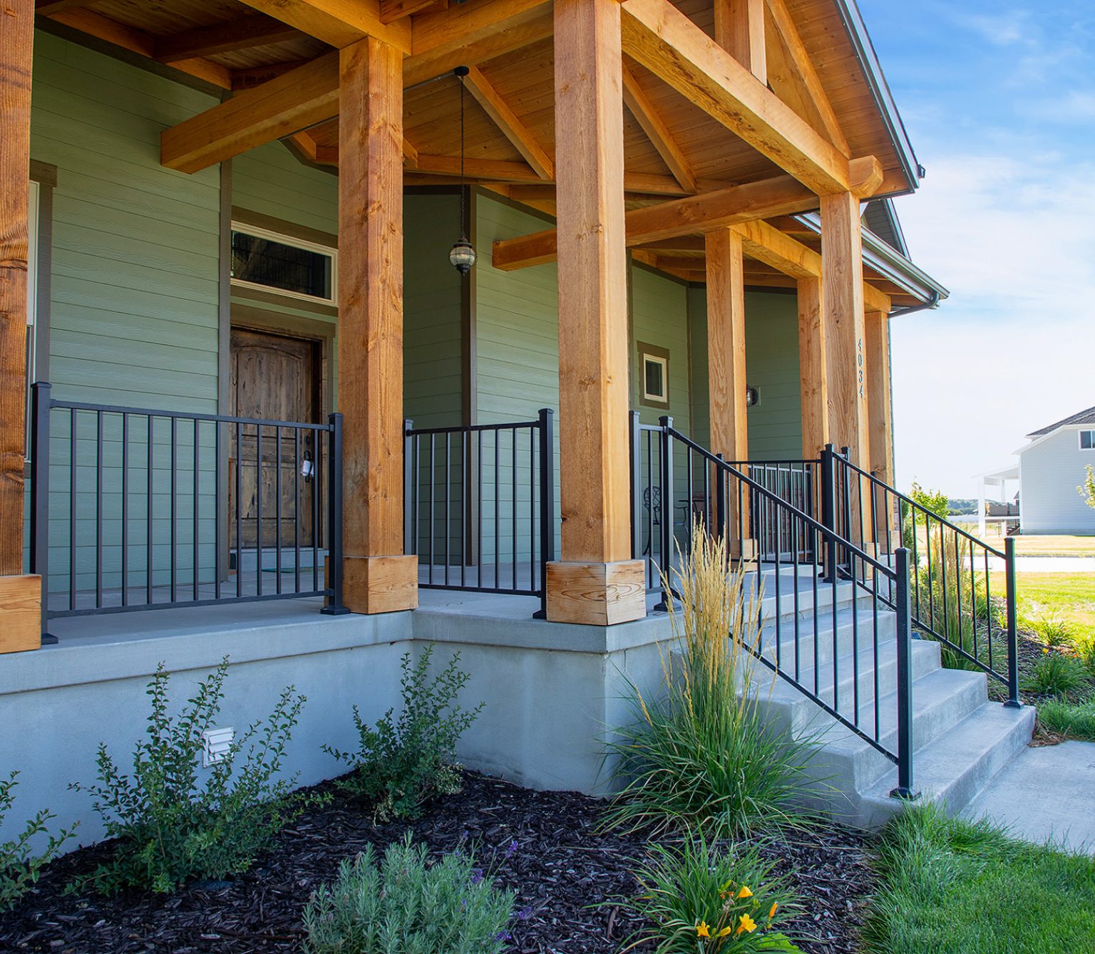 31 Porch Railing Ideas to Transform Your Home's Exterior - placeideal.com