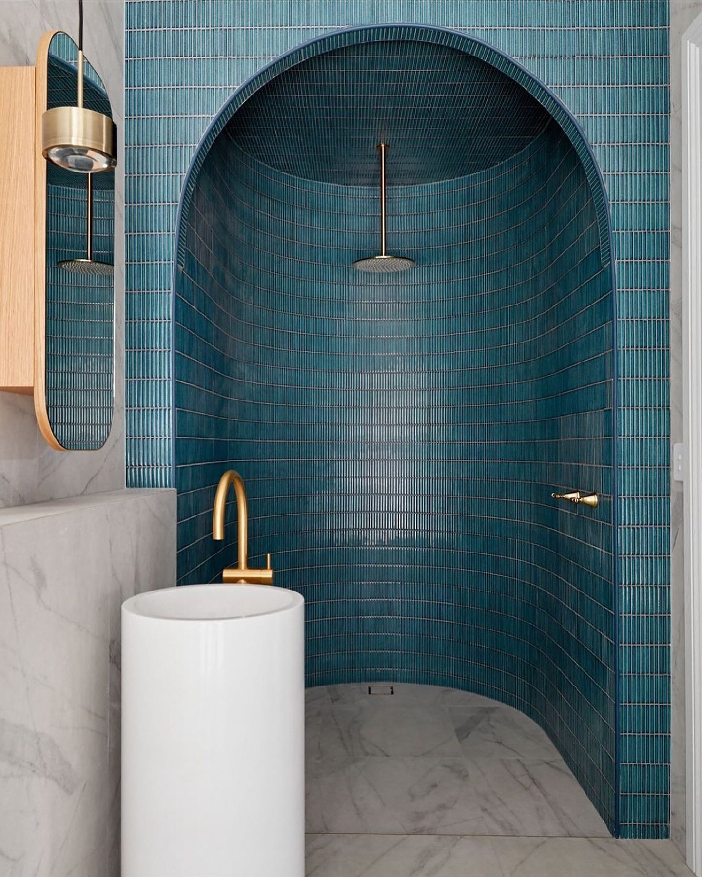 Unique Shower Tile Designs: 43 Inspirational Ideas for Your Bathroom ...