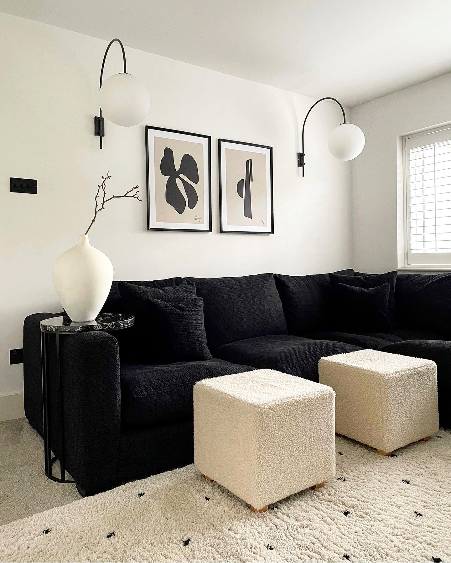 33 Black Sofa Living Room Ideas to Revamp Your Space | Comfy and Chic ...