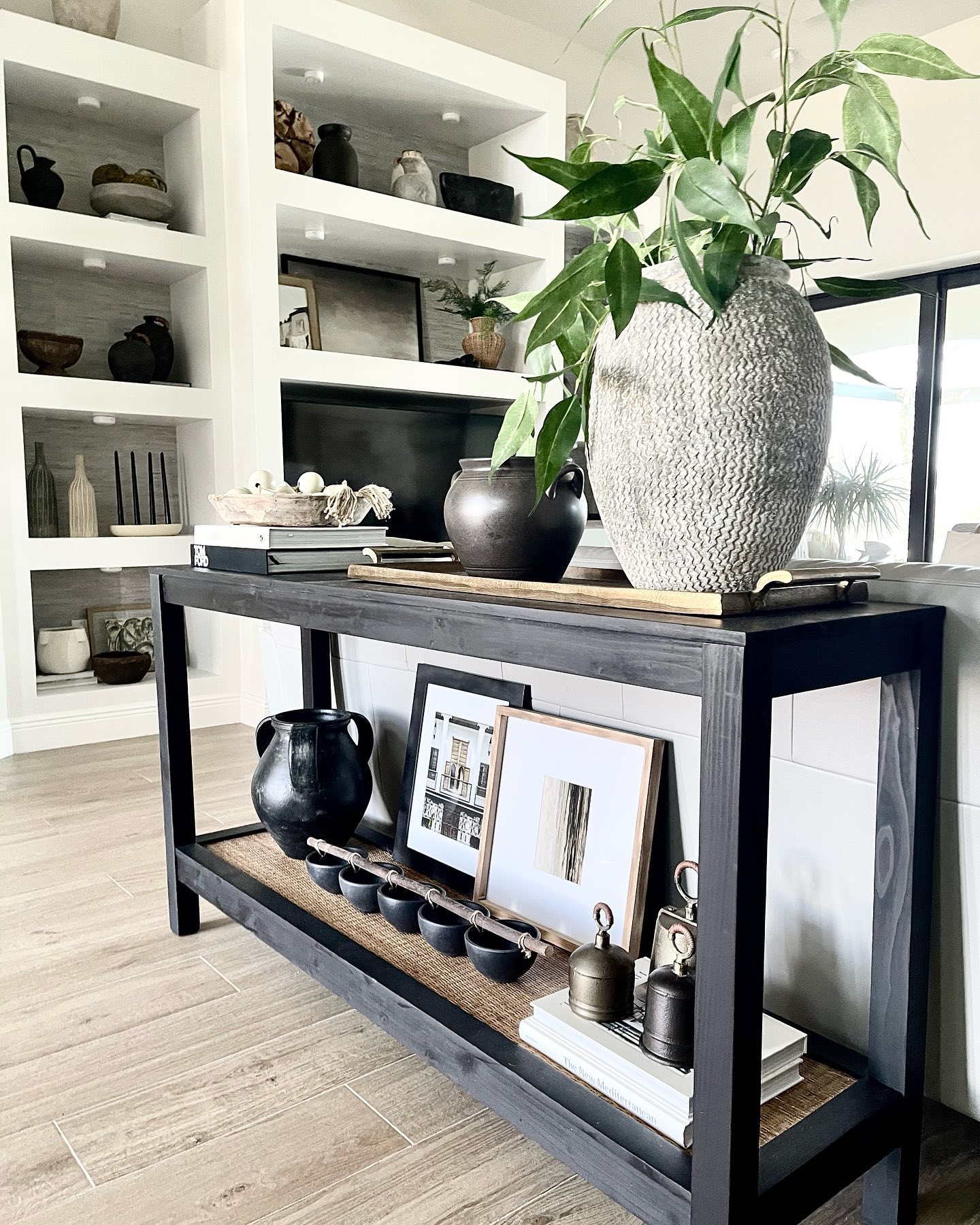 29 Sofa Table Decor Ideas to Transform Your Living Space Elegantly ...