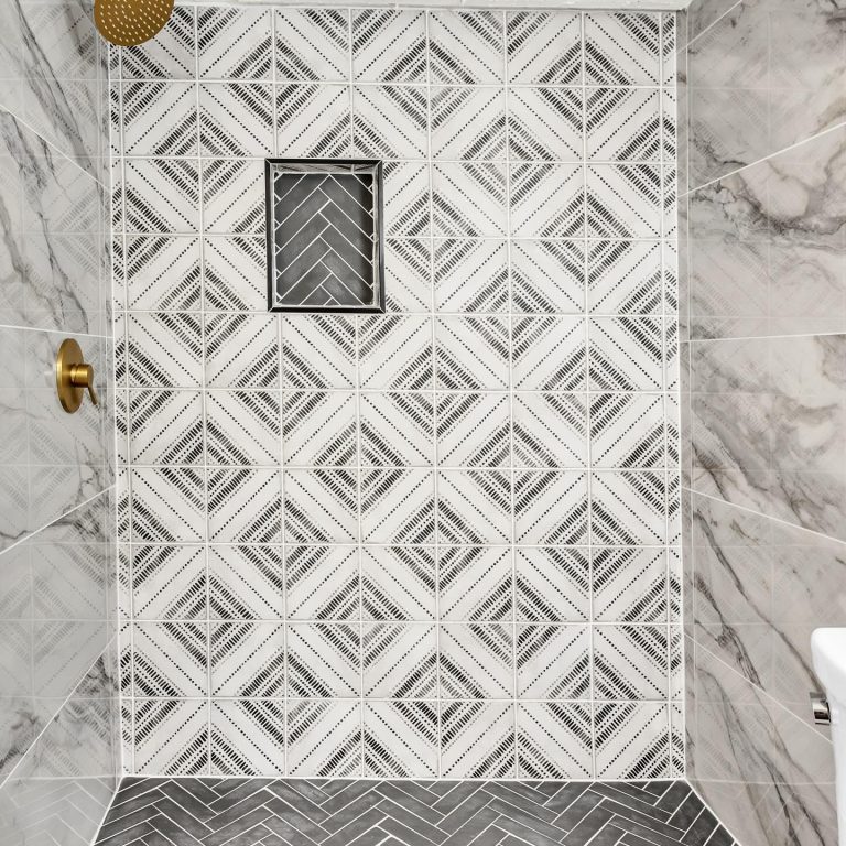Unique Shower Tile Designs: 43 Inspirational Ideas for Your Bathroom ...
