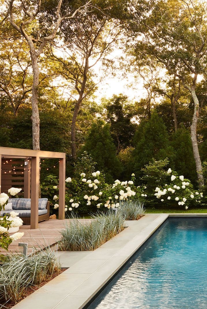 27 Pool Landscaping Ideas to Transform Your Backyard into a Paradise ...