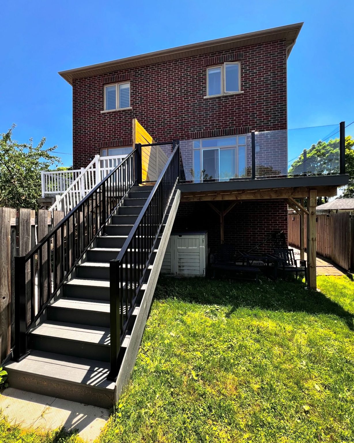 31 Porch Railing Ideas to Transform Your Home's Exterior - placeideal.com