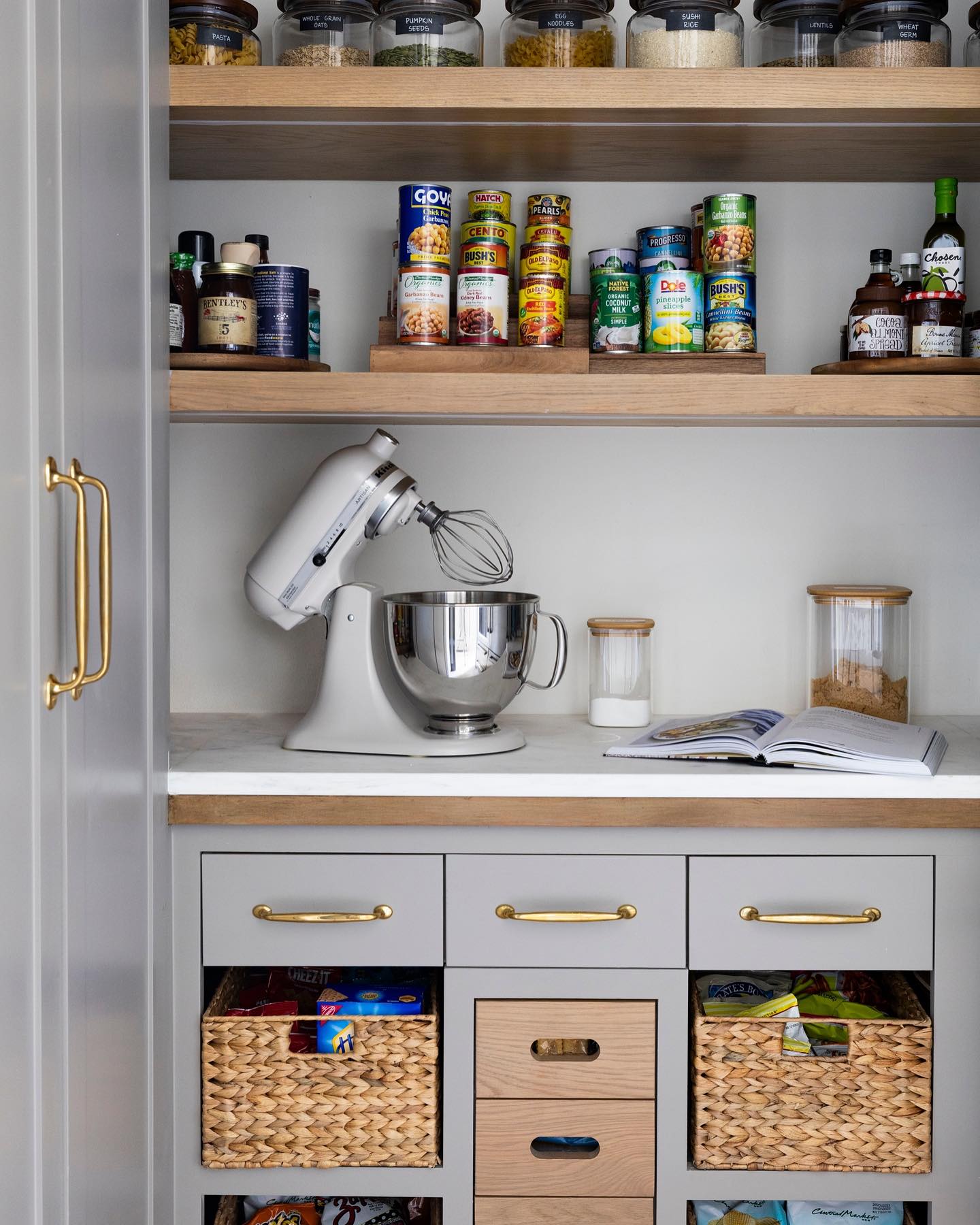 31 Small Pantry Ideas to Maximize Your Kitchen Space Efficiently ...