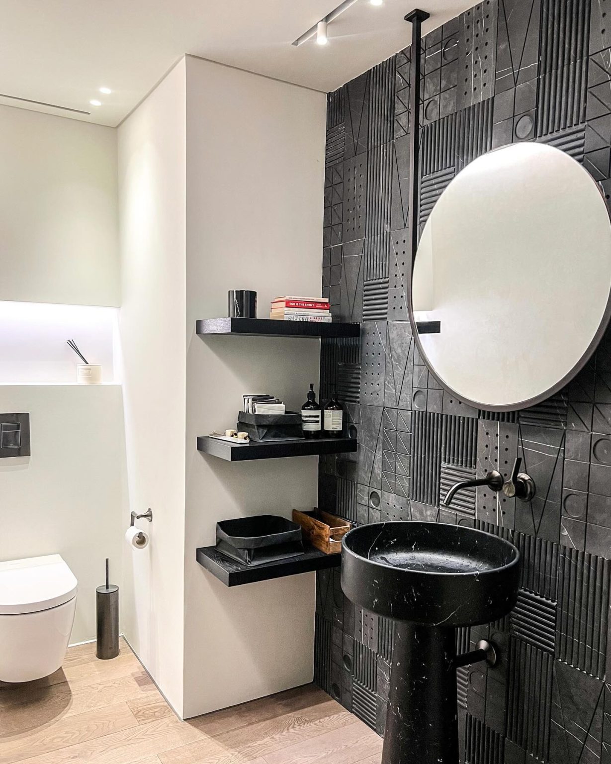 35 Powder Room Ideas for Stylish Homes - Inspire Your Space ...