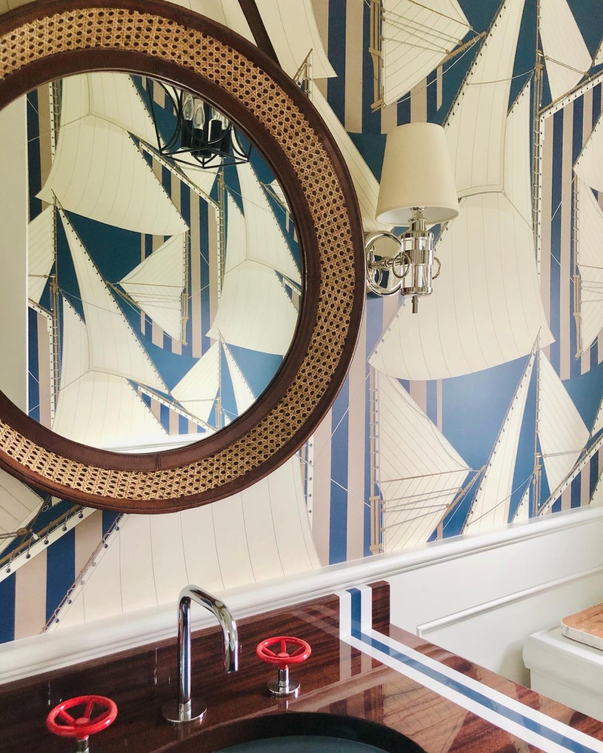 Explore 33 Nautical Bathroom Ideas for Maritime-Inspired Elegance ...