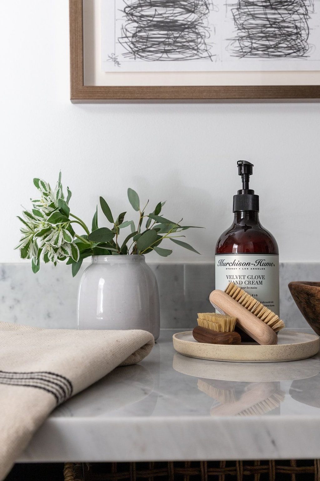 35 Inspiring Bathroom Counter Decor Ideas for a Stylish Retreat ...