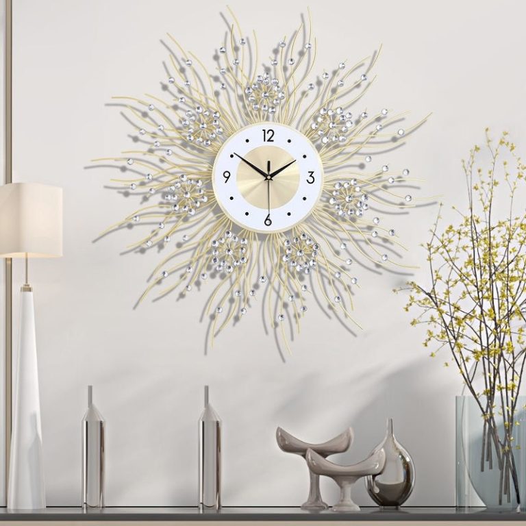 27 Wall Clock Styles to Elevate Your Living Room Decor Elegantly ...