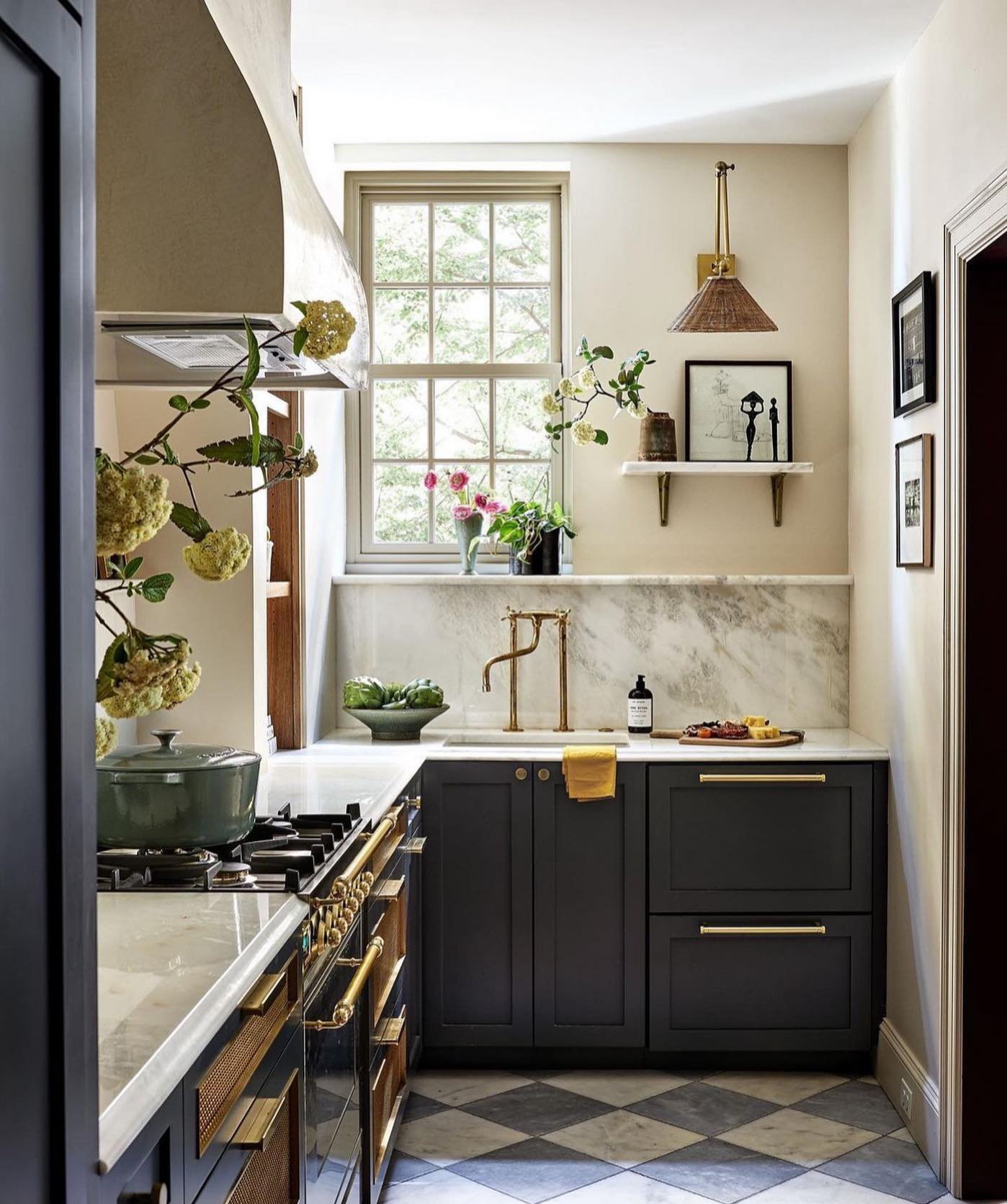 34 Small Kitchen Ideas to Maximize Your Space Elegantly - placeideal.com