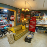 33 Garage Man Cave Ideas for Ultimate Comfort & Style | Transform Your ...