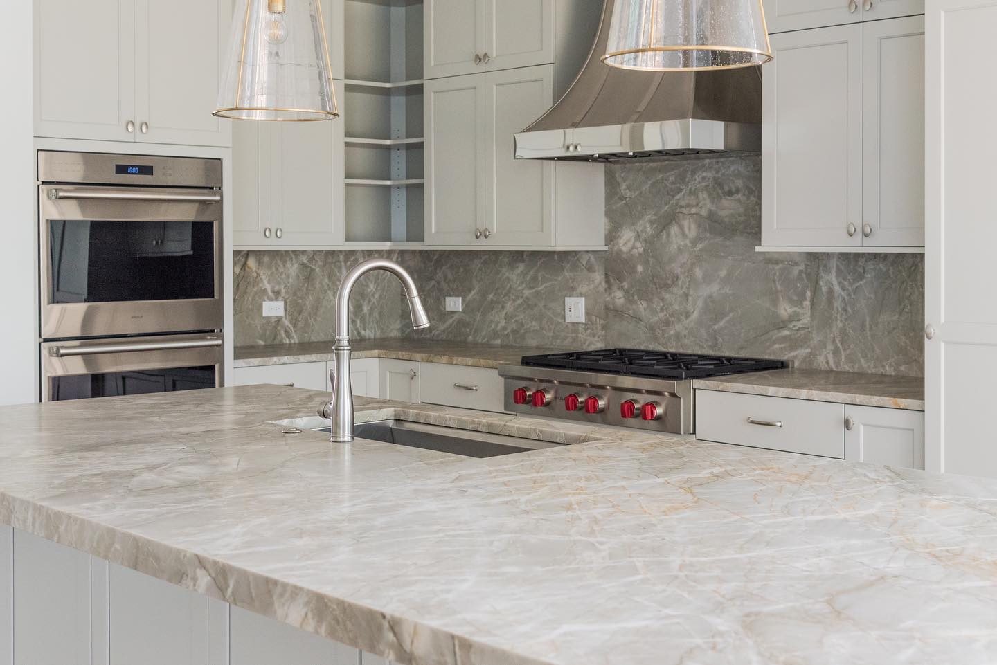 Discover 31 Unique Kitchen Countertop Ideas to Elevate Your Home ...